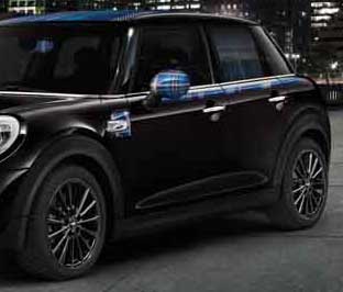 Side stripes in Speedwell Blue design